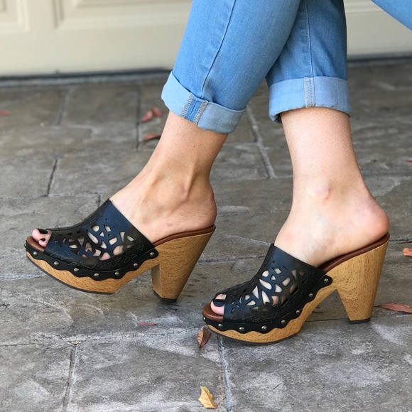 Urban Outfitters | Shoes | Black Laser Cut Open Toe Platform Mule Clog ...